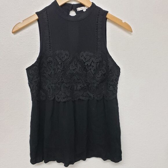 Willow & Clay | Tops | Willow Clayblack High Neck Sleeveless Lace Lined ...
